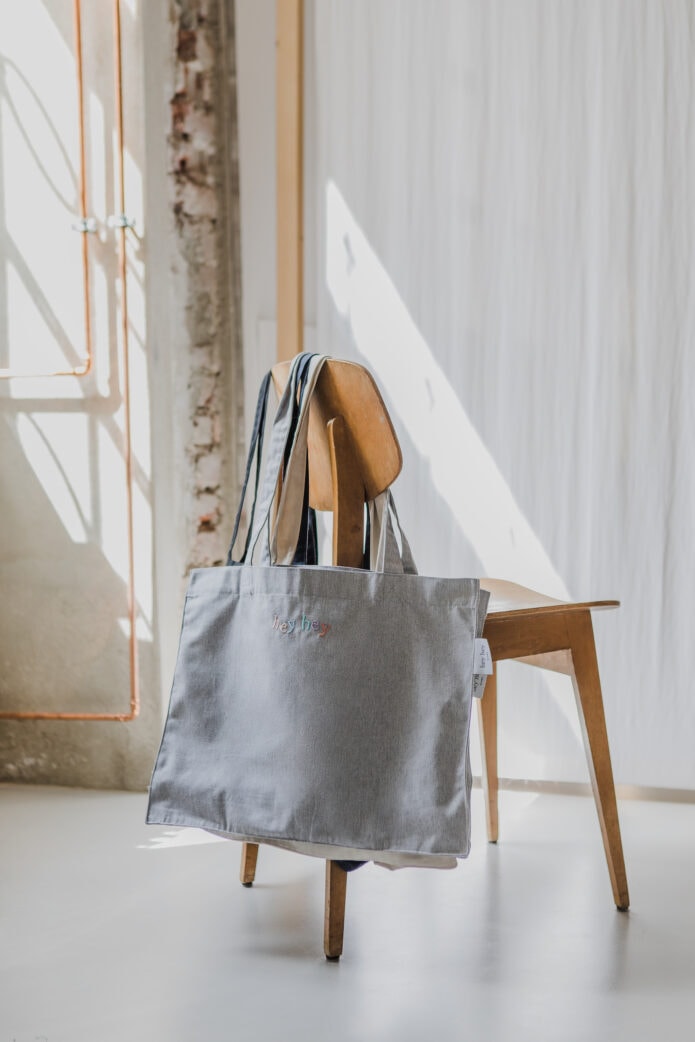 hey hey Studios eröffnet Pop Up-Store // HIMBEER